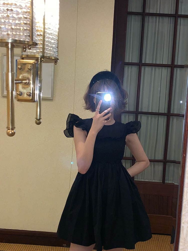 LU Doll Puffy Sweet Little Black Dress : 프티베 petitbe