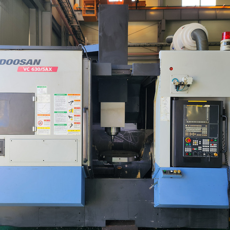 DOOSAN VC630/5AX 5축 머시닝센터 : MACHINETOOLS