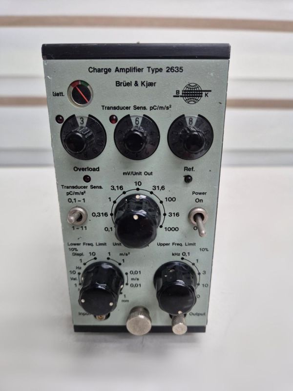 Bruel&Kjaer Charge Amplifier Type 2635 : 엠아이티솔루션