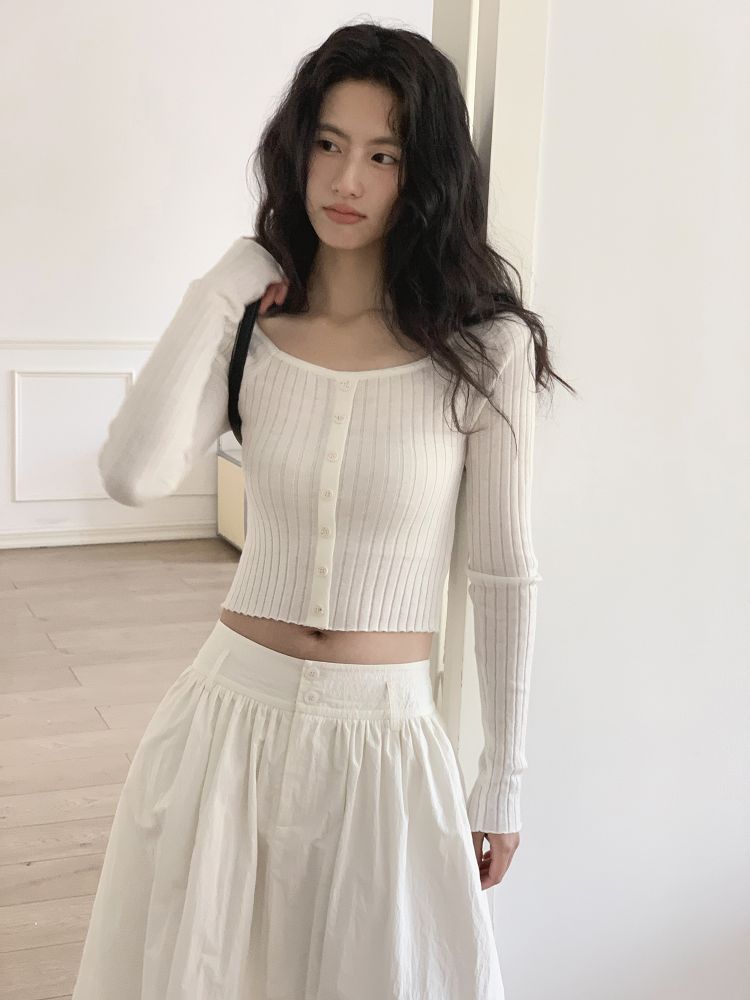 Slimming Crop T-Shirt : 네버씬비포(neverseenbefore)