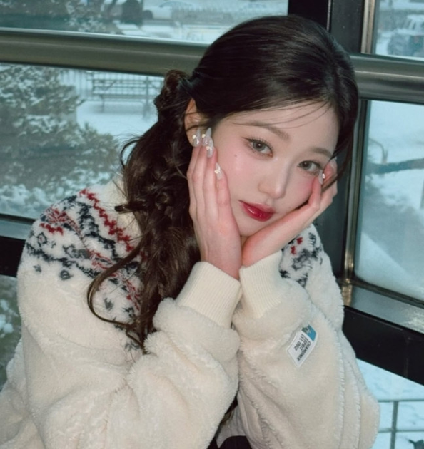 I.V. WON YOUNG, you've become a bright smiley ‥ goddess : KPOP ...