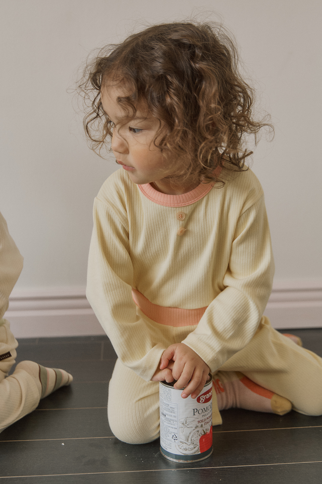 CONCRETE BREAD - 콘크리트 브레드