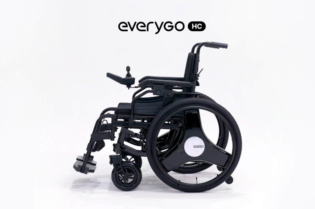 HYCORE Unveils Premium Smart Robot Chair 'everyGO HC' : Hycore Co.,Ltd.