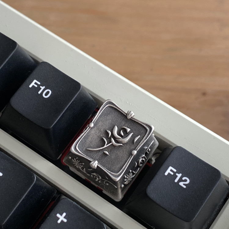 010 주얼리의 키캡화 (엔틱)_ artisan keycap silver 925 : 타이니바이트 tinybite -핸드메이드 주얼리