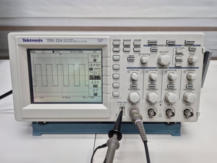 Tektronix TDS 224 100MHz 4ch Oscilloscope 오실로스코프 : 엠아이티솔루션