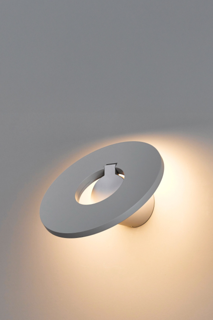 EOS lighting 이오스라이팅