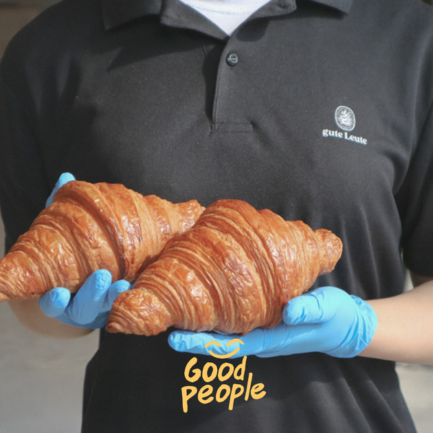 LILLY / Baker : 구테로이테