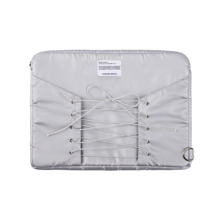 Eyelet Laptop Pouch_Silver : Nooha Seoul 누하서울