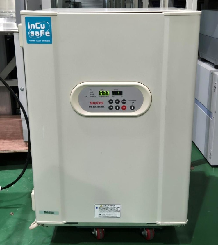 SANYO MCO-18AC CO2 Incubator 인큐베이터 170리터 : 엠아이티솔루션