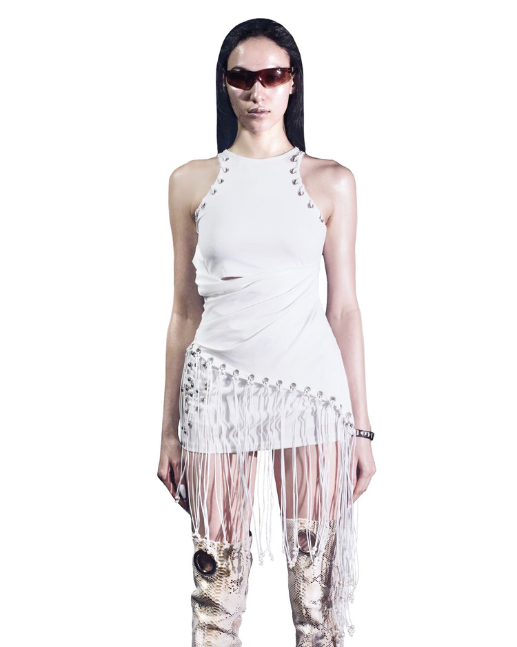 OBLIQUE EYELET TASSEL SLEEVELESS IN WHITE : KIMYO