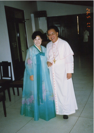 Cardinal Jaime Sin from the Philippines & Presidents of the Philippines ...