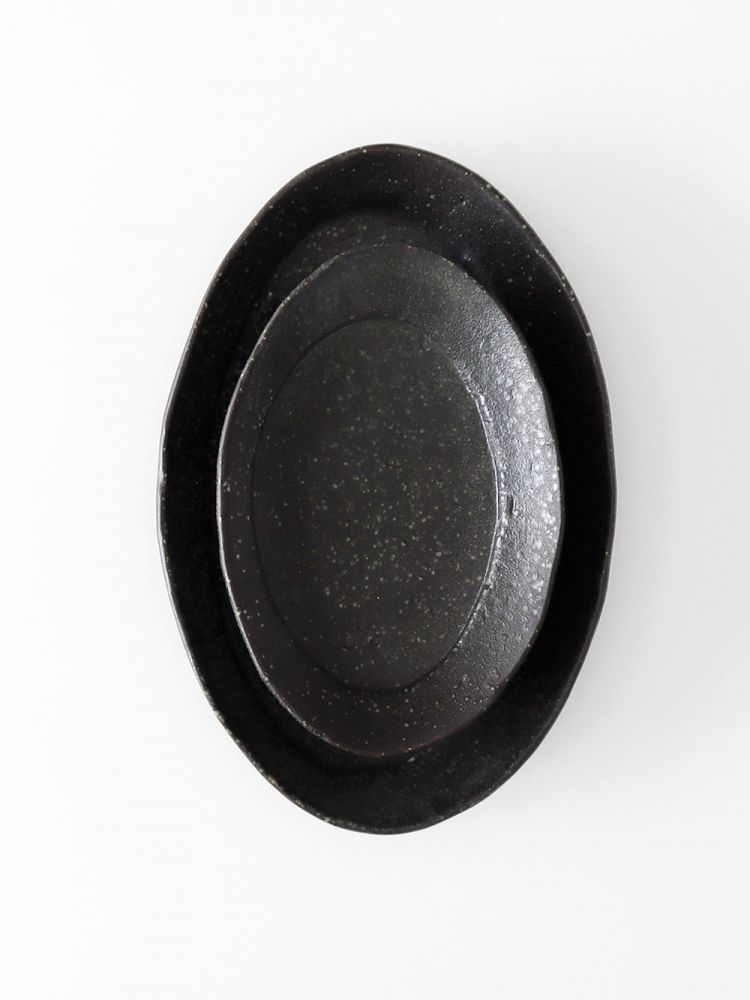 Kuro Oval Plate (2size) : ARTEVO