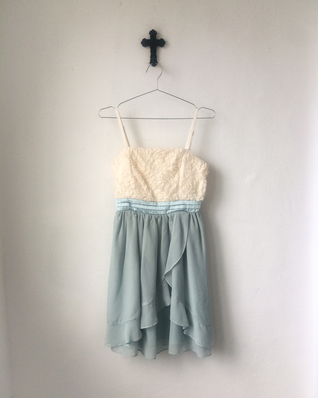 Flower point sleeveless onepiece : sanmountains