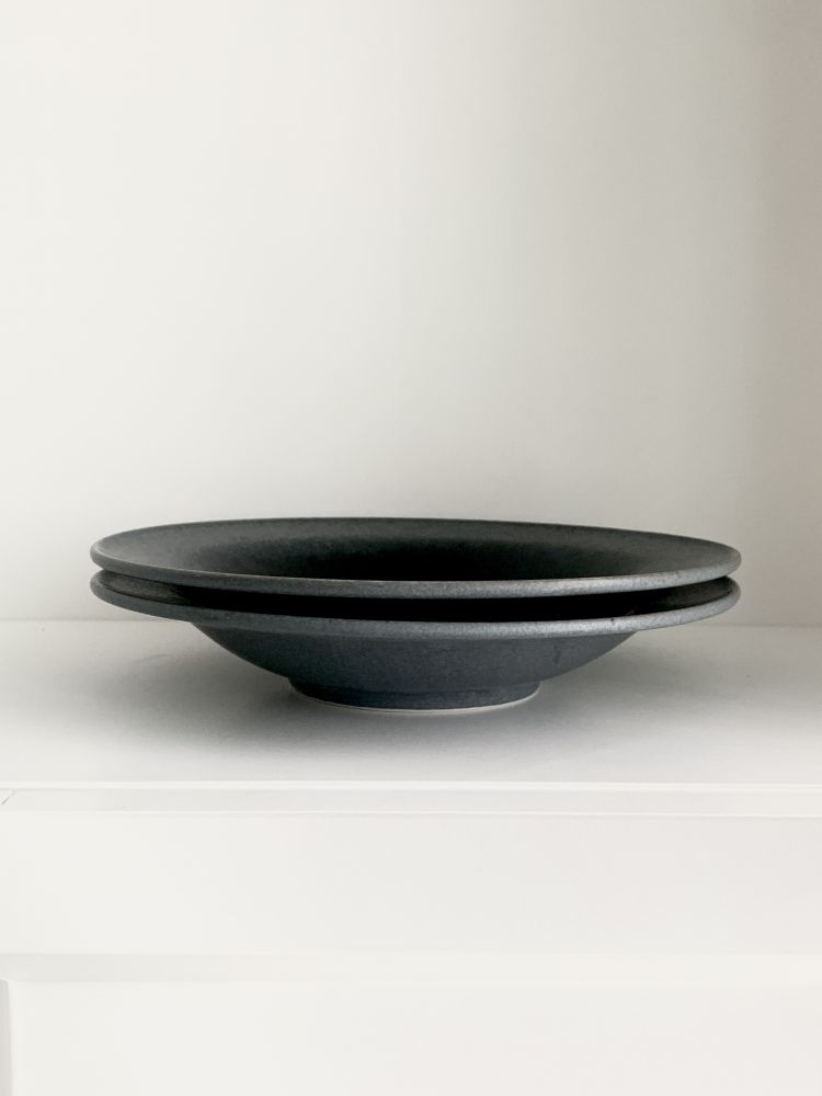 Deep Black Plate : ARTEVO
