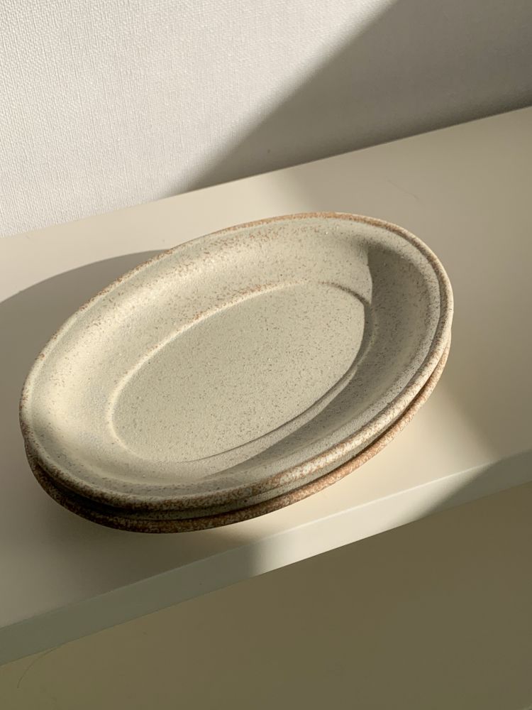 Sand Oval Plate : ARTEVO