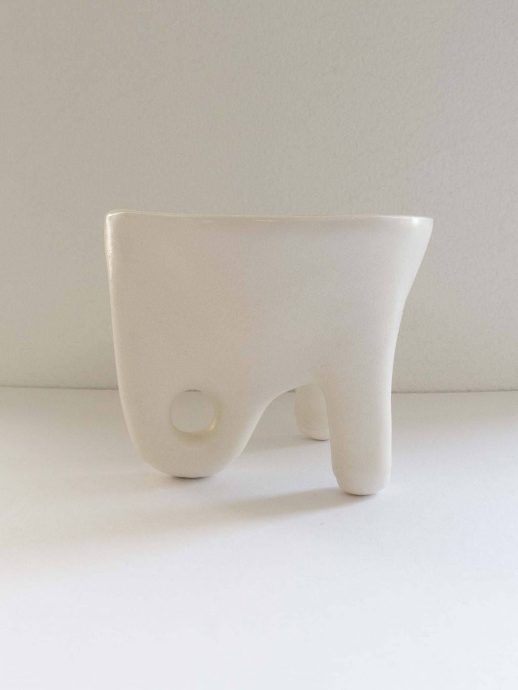 Three Legs Bowl - White : supul