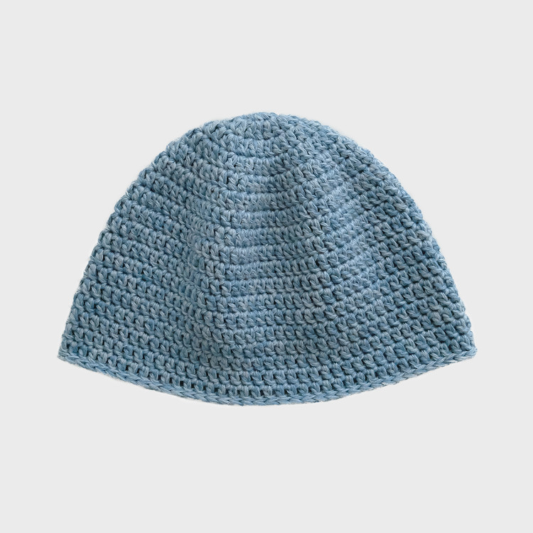 FIZZ CROCHET HAT BLUE : ando by hand