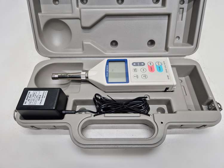 ONO SOKKI LA-1210 Sound Level Meter 소음계 : 엠아이티솔루션