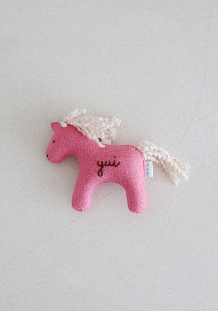 (Pre-Order) Pony Name Tag - Bubblegum Pink : YUINE - 유이네