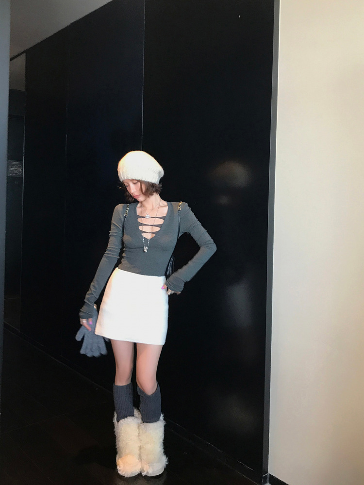 DULA Fleece A-Shaped Short High-Waisted Skirt : 프티베 petitbe