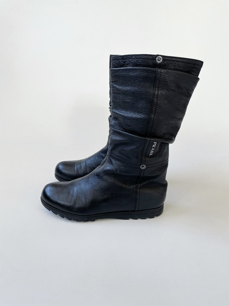 PRADA WRINKLE MID BOOTS (36.5) : oaens