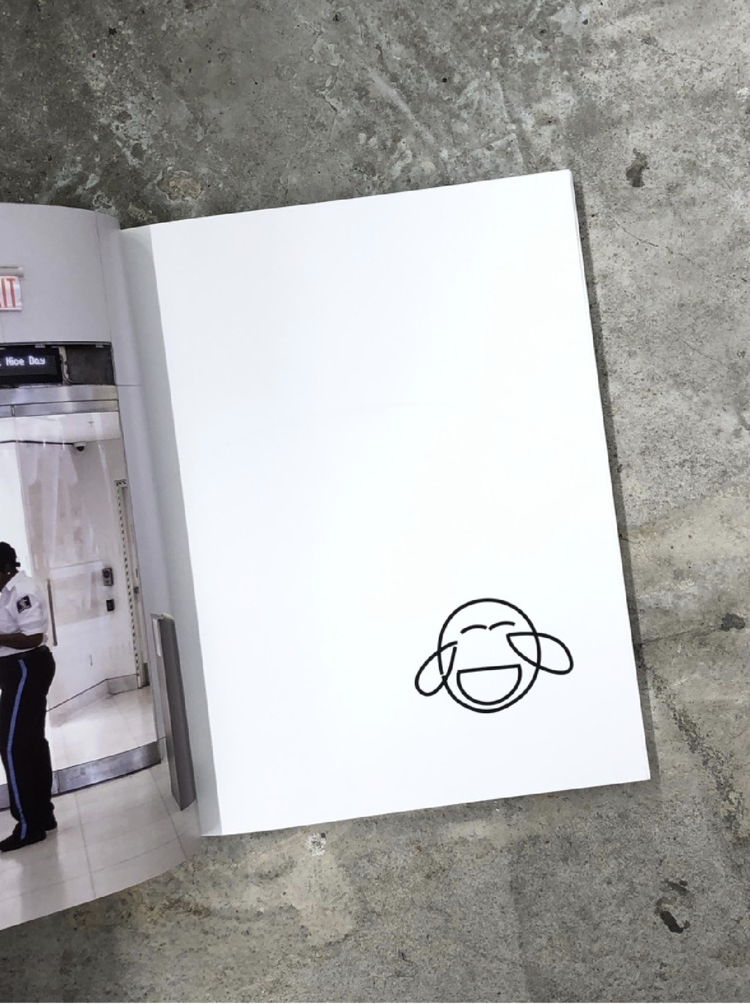 CLOSING CEREMONY Magazine: Smile Issue (Roe Ethridge cover) : Same Dust_kor