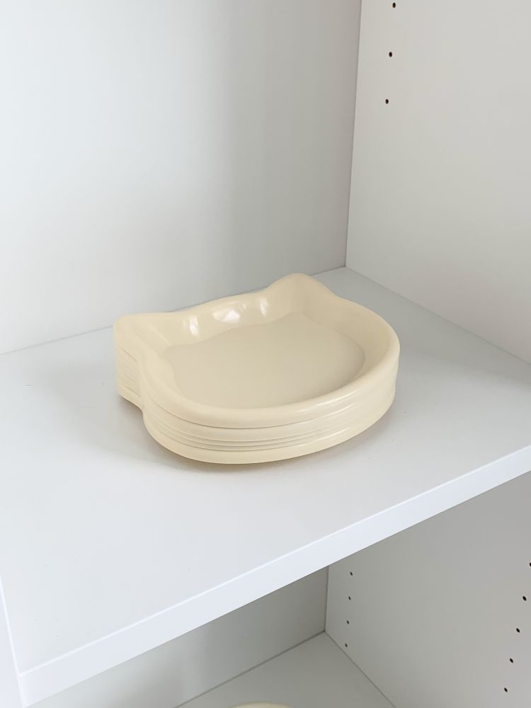 Neko Plastic Plate : ARTEVO