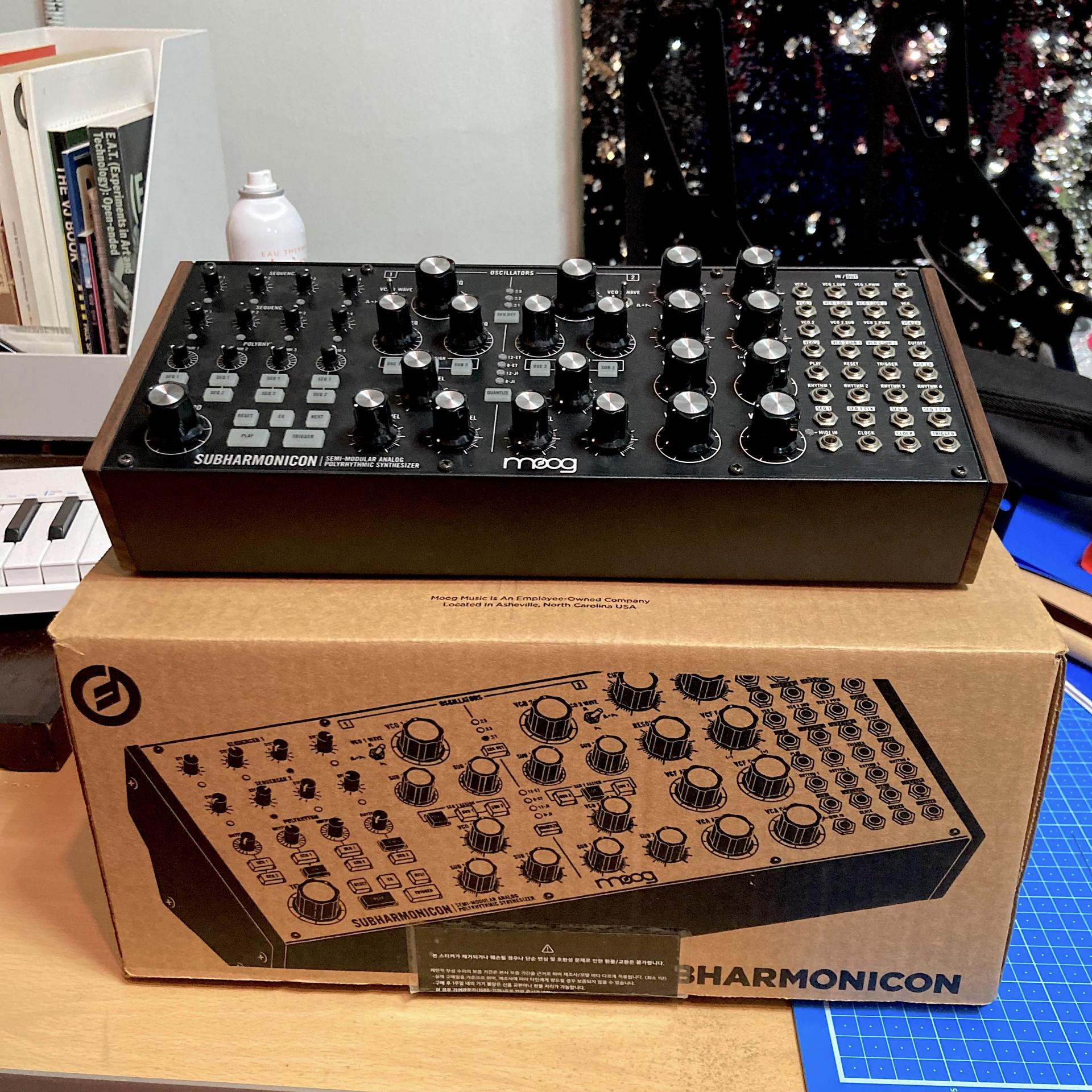 [판매] Moog Subharmonicon : 옥토모 OCTOMO