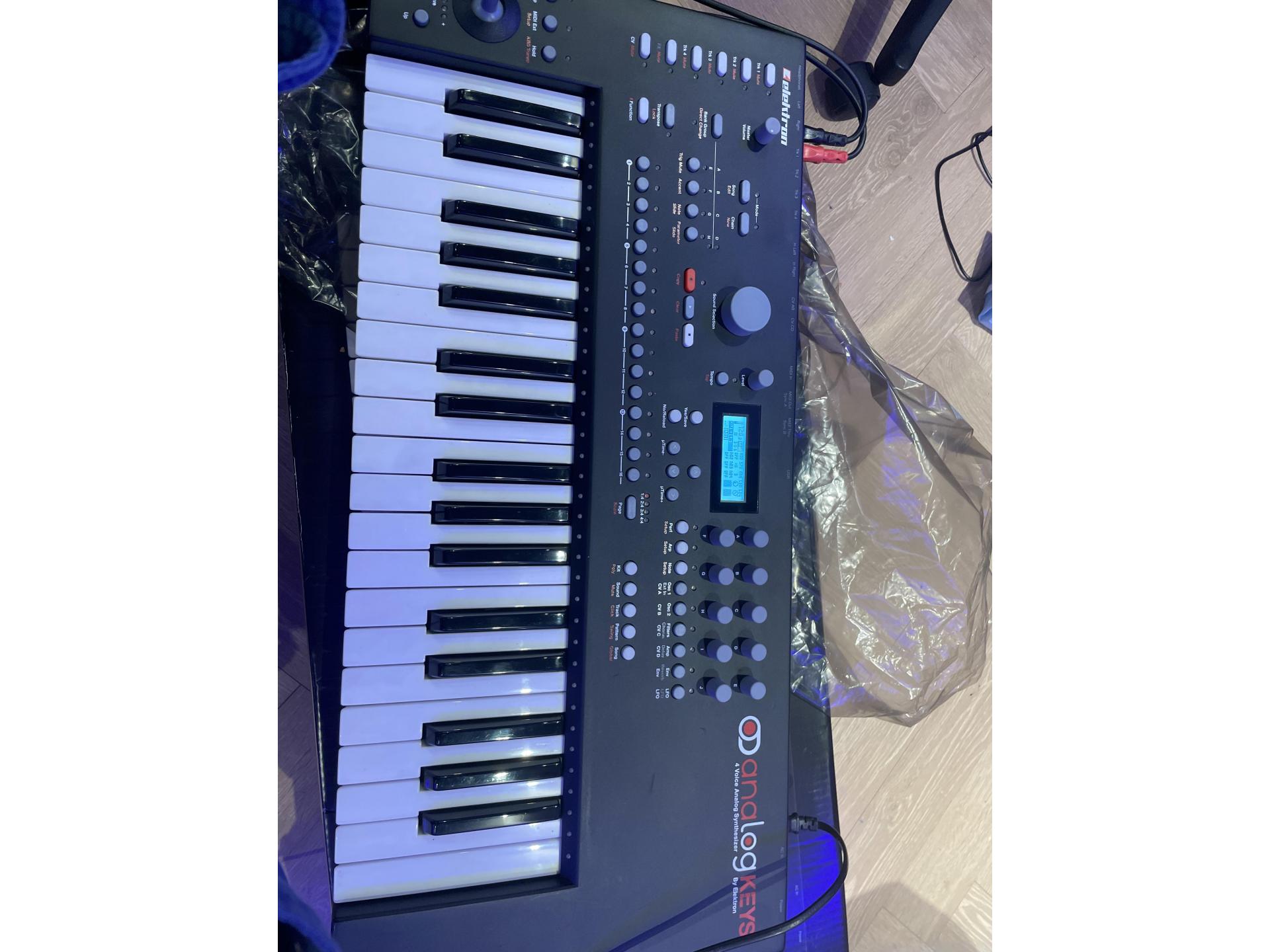 [판매] [교환] elektron analog key : 옥토모 OCTOMO