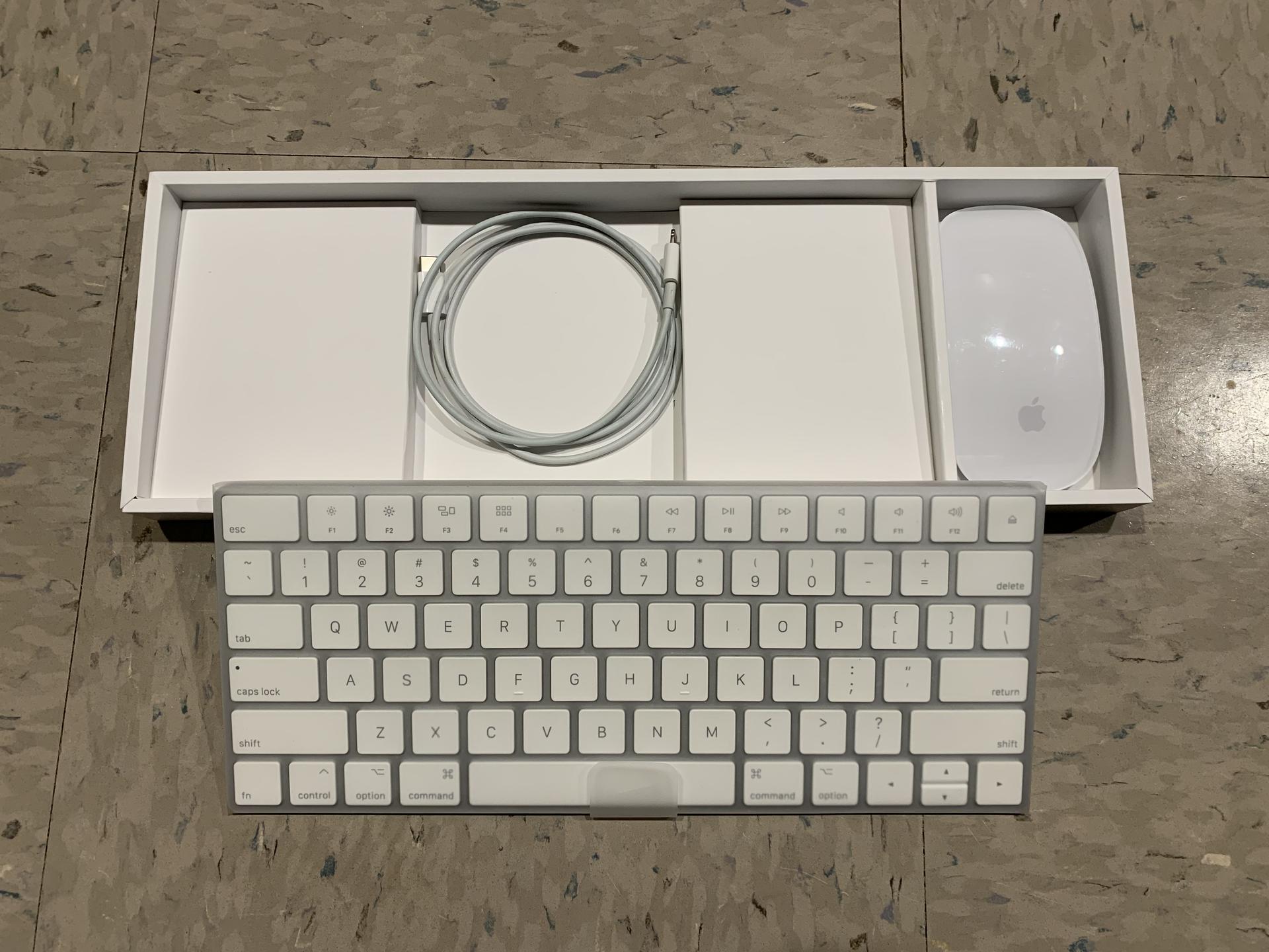 Apple magic keyboard + magic mouse + usb-c 충전 케이블 팝니다 : UFKSA-UF한인학생회