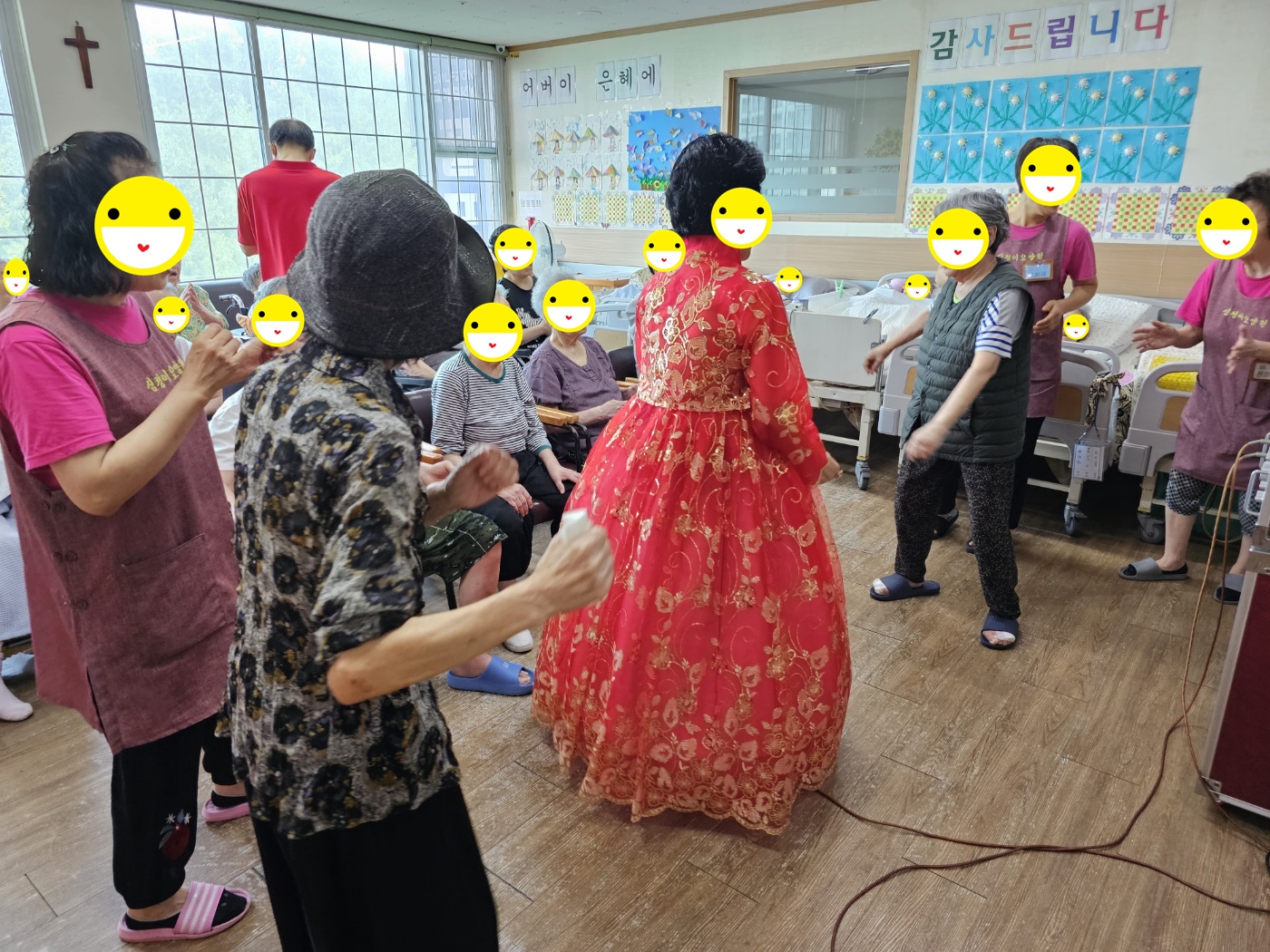 7월21일 인지활동 공연관람 파주심청이요양원