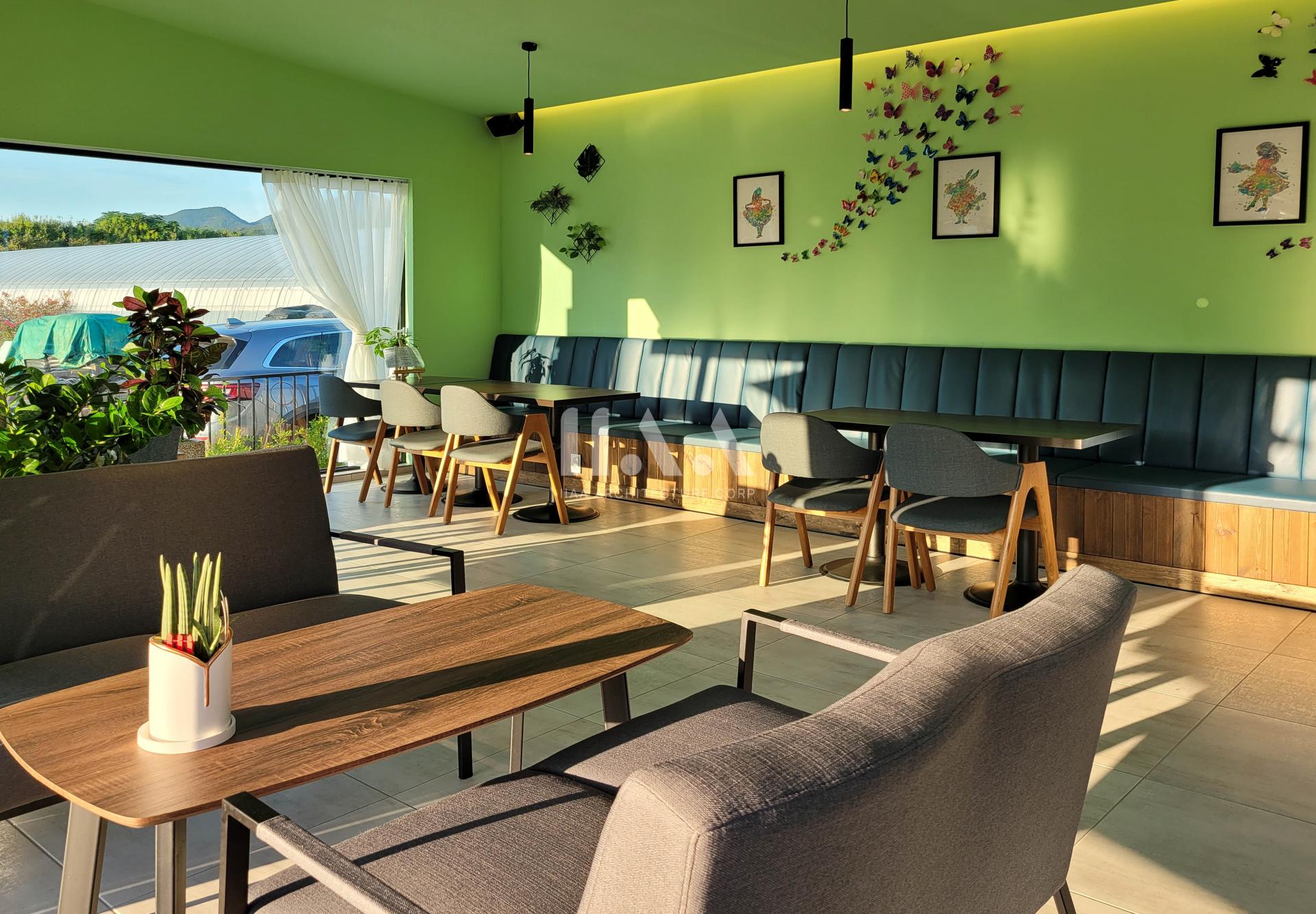 CAFE LUNA CAFE LUNA