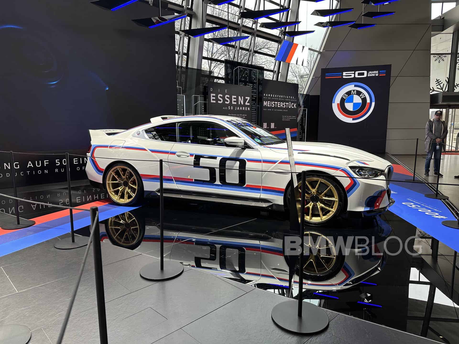 2023 BMW 3.0 CSL : M 50주년 마크와 레트로 패션, BMW Welt 에서 : BMW의 모든 뉴스를 제공합니다