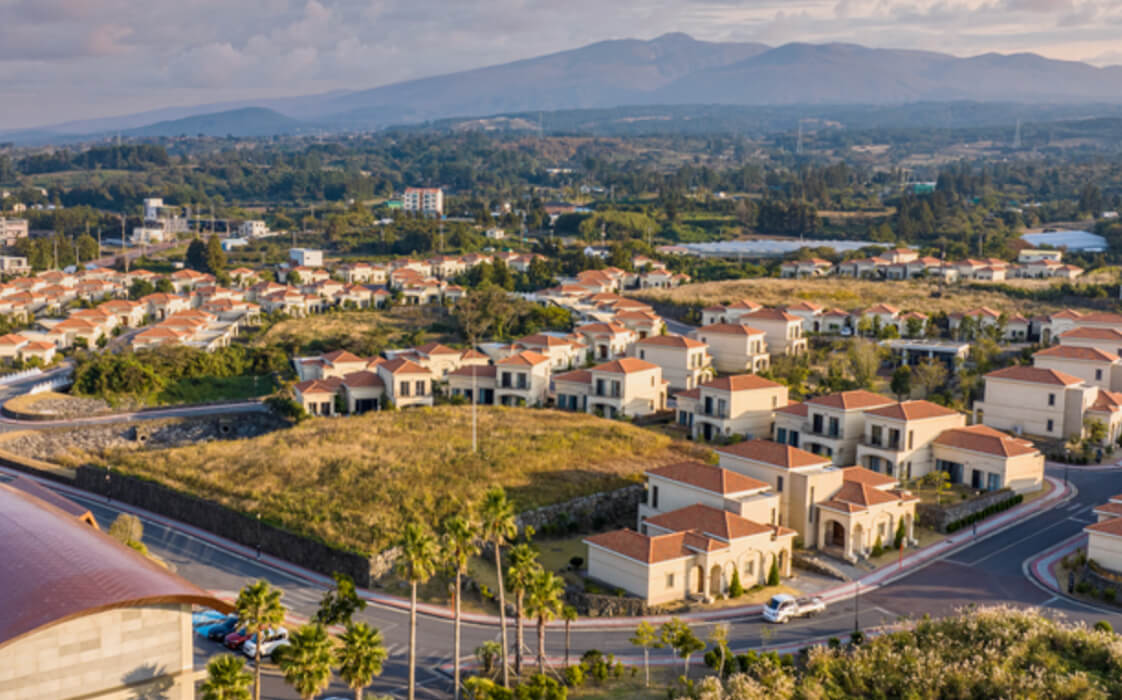 Camphor Tree Hotel & Resort