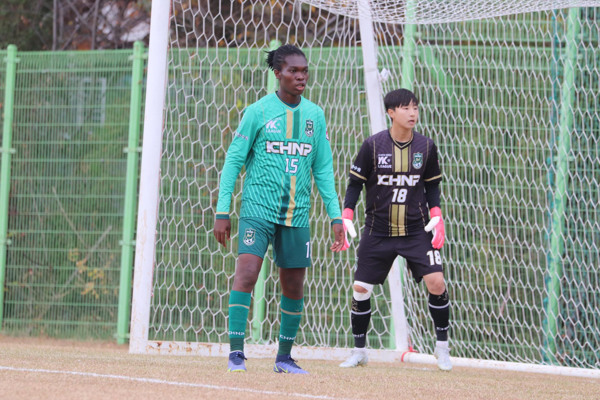 2022_WK리그_플레이오프 챔피언 결정전 1차전_경주한수원 vs 인천현대제철 (경주 황성 3구장)_MVP 경주한수원 김도현 선수 : kwff