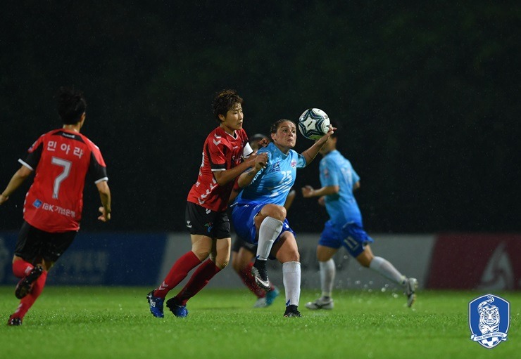 [WK리그 20라운드] 화천KSPO, 서울시청 잡고 대패 충격 씻어 : KWFF