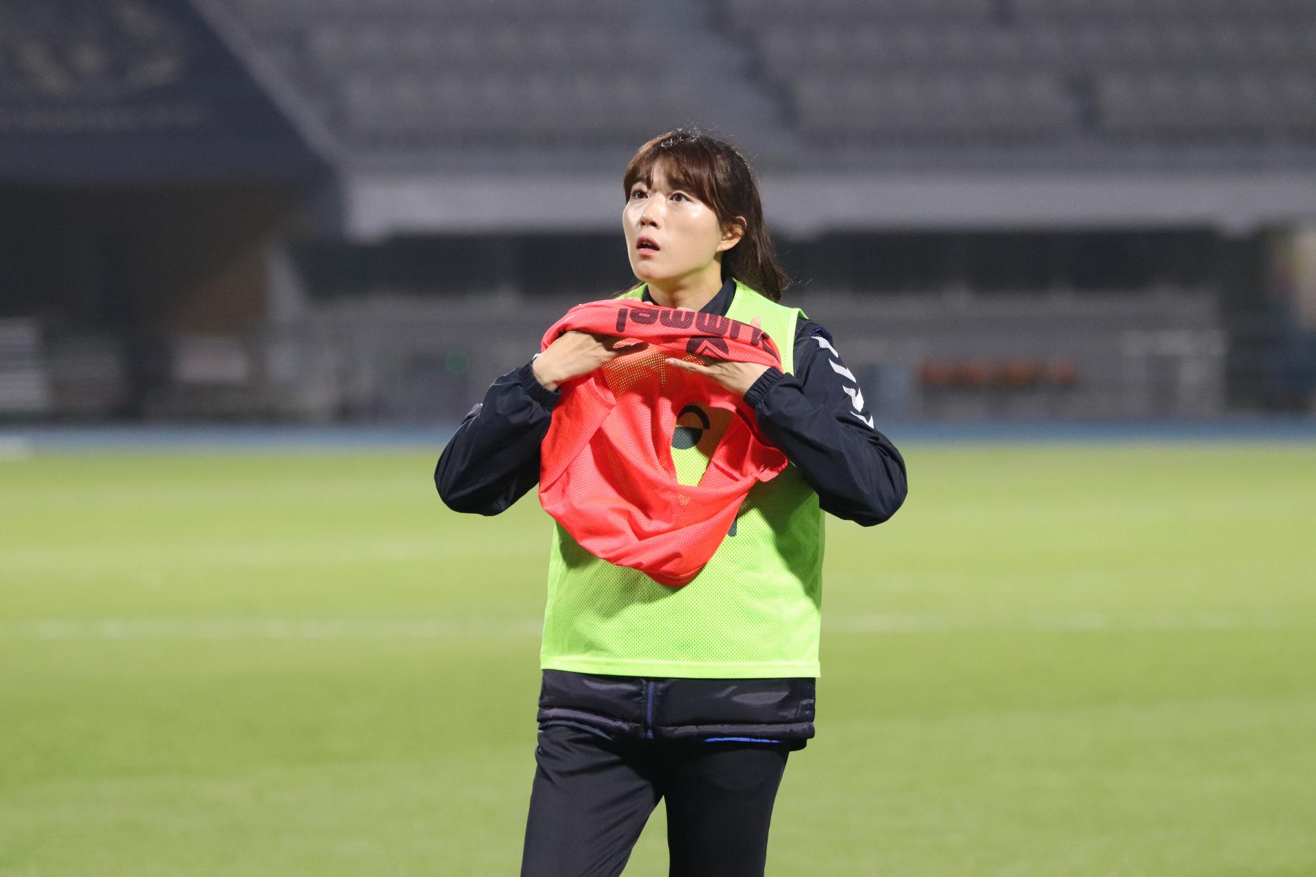 2023_WK리그_10R_수원FC위민(1) vs (2)인천현대제철 (수원 종합운동장)_MVP 인천 최유정 선수 : kwff