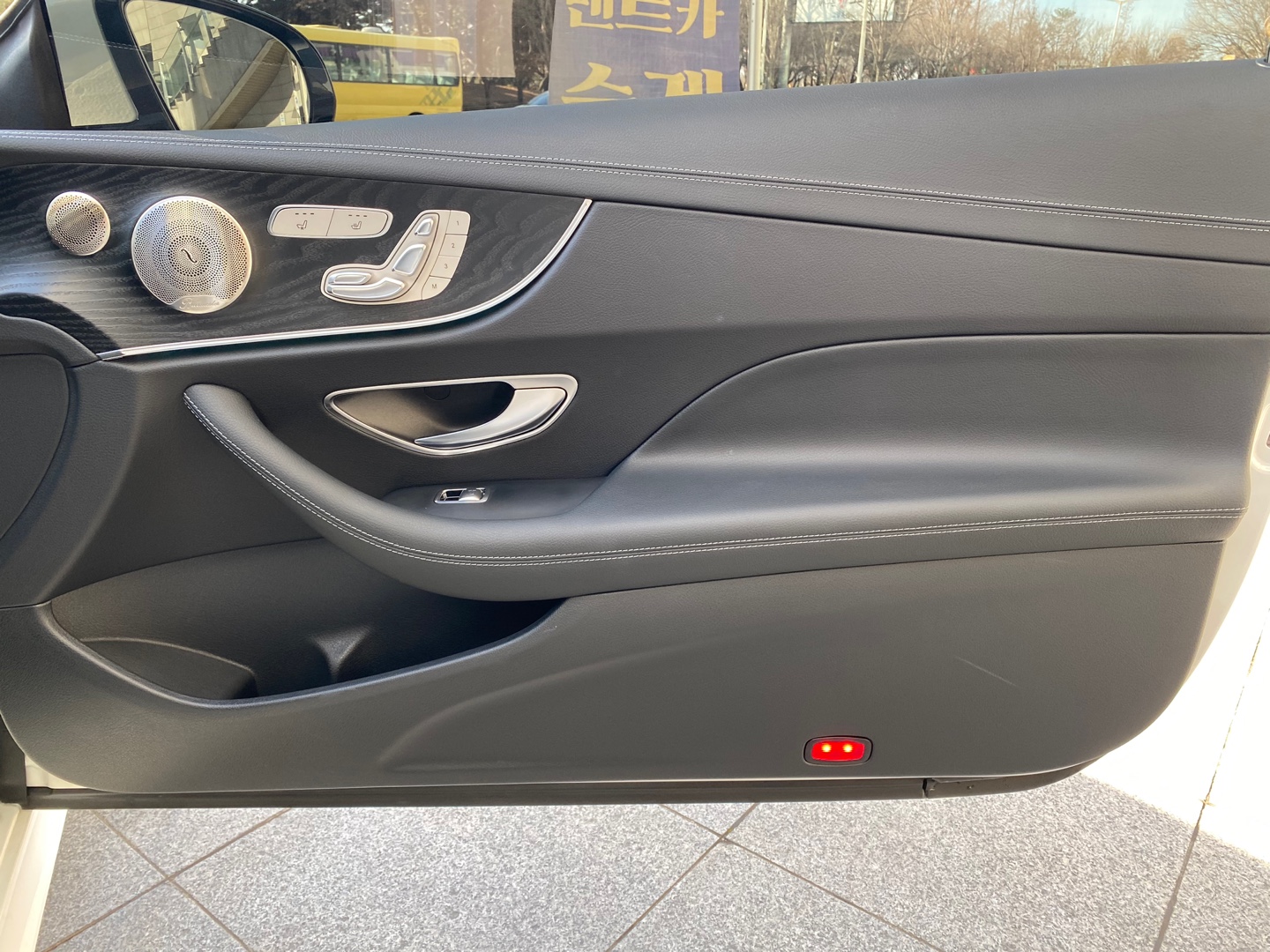 벤츠 리스승계｜벤츠 E클래스 E300d 쿠페 4MATIC : 딜앤딜 수입차 승계 리스트