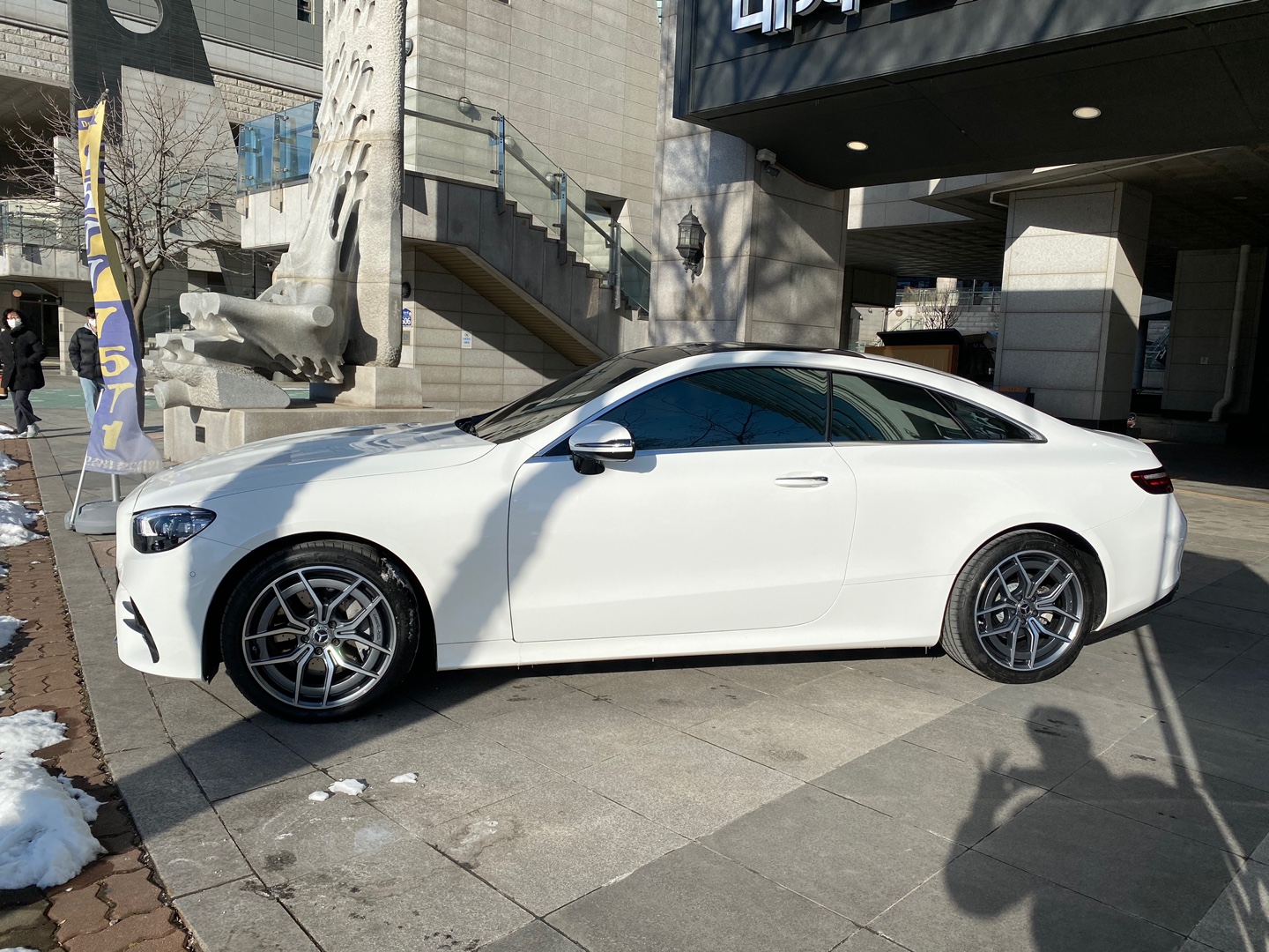 벤츠 리스승계｜벤츠 E클래스 E300d 쿠페 4MATIC : 딜앤딜 수입차 승계 리스트
