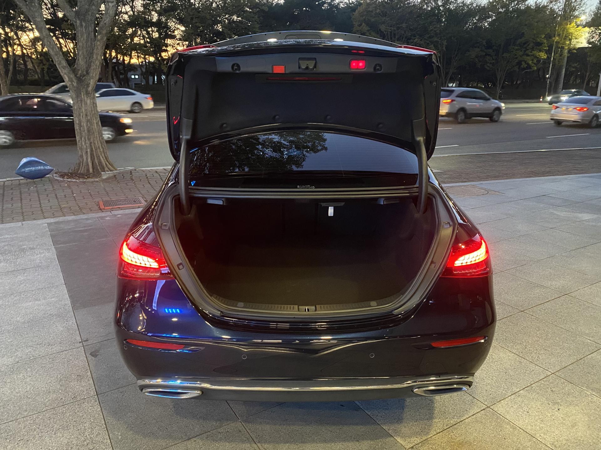 벤츠 E클래스 E250 (W213) 아방가르드 리스 : 리스승계·렌트승계 전문 딜앤딜