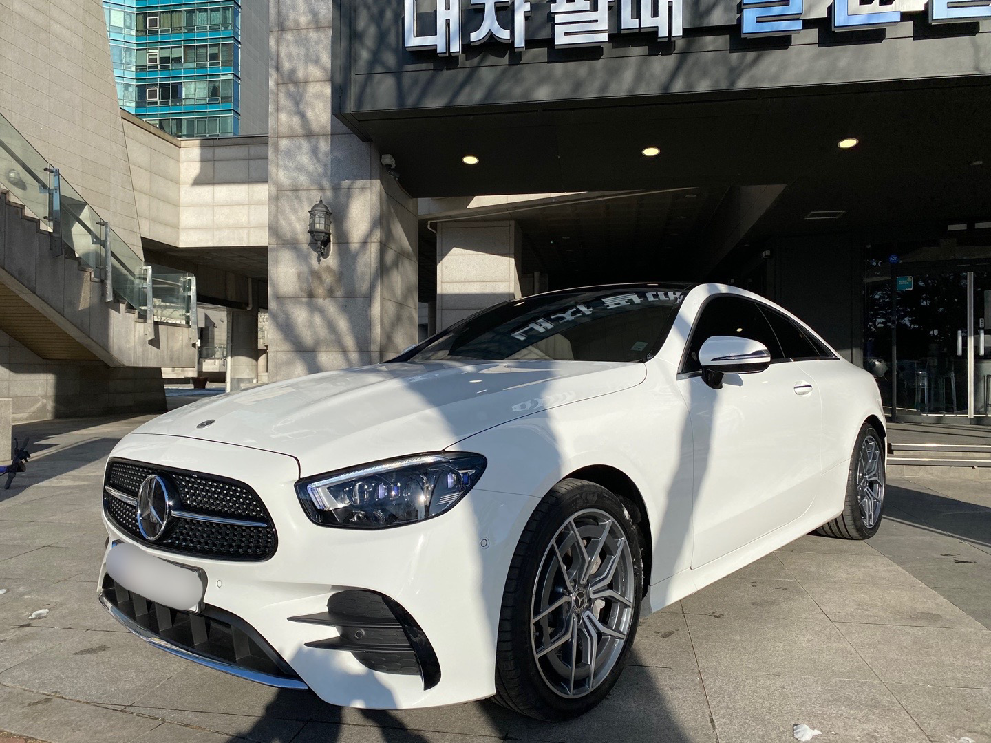 벤츠 리스승계｜벤츠 E클래스 E300d 쿠페 4MATIC : 딜앤딜 수입차 승계 리스트
