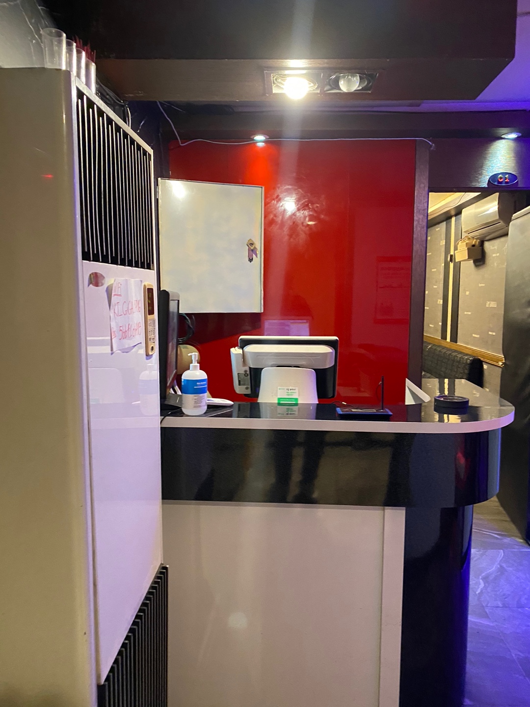 [하나시스 HIT포스, SMT-T226] 서울 종로구 '윈클럽' 이카드밴 포스 및 카드단말기 이전 설치 완료하였습니다. : 이카드밴(주)