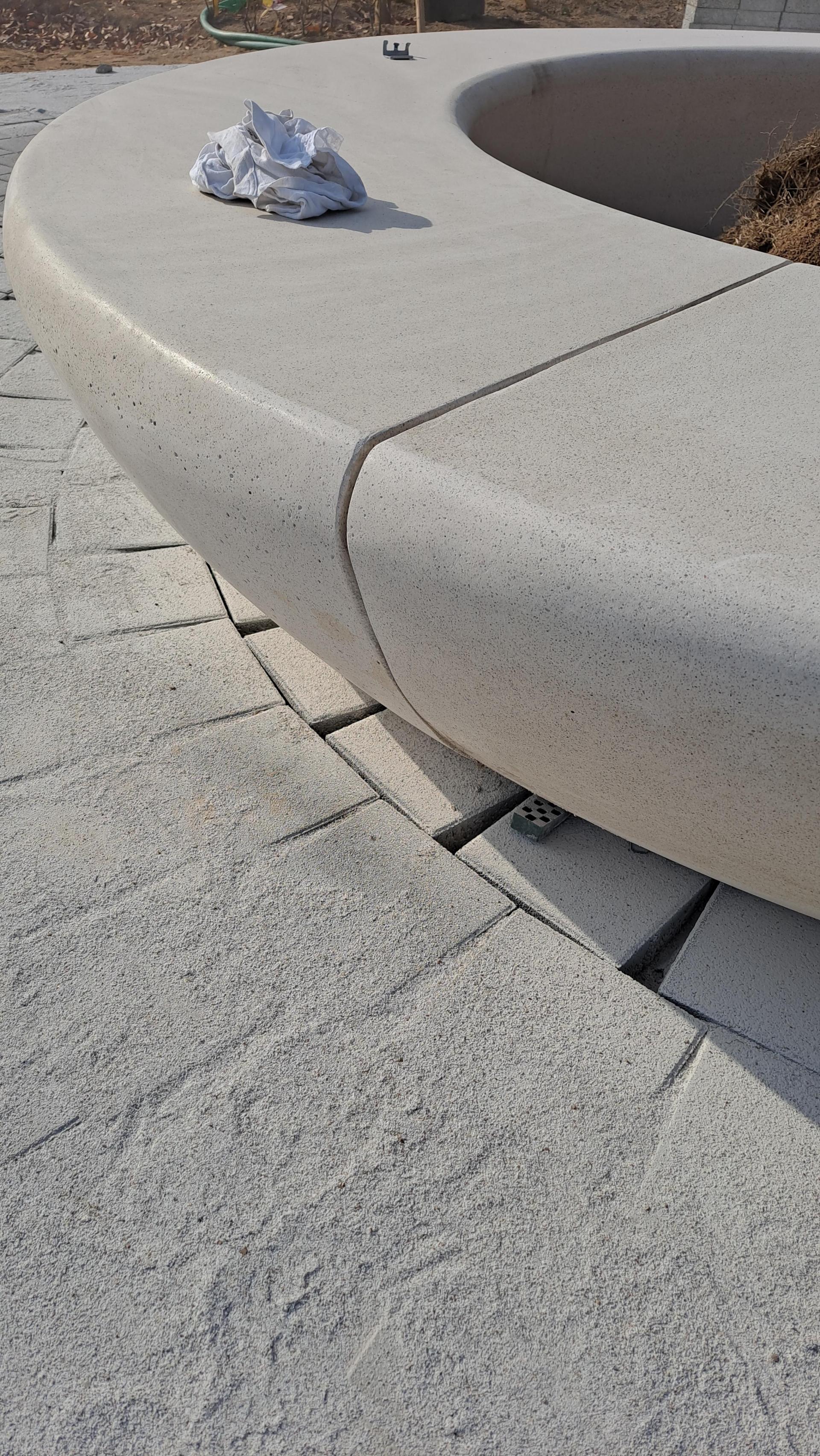 2022 도넛형 앉음벽 : UHPC 콘크리트 산업을 선도하는 기업 미콘