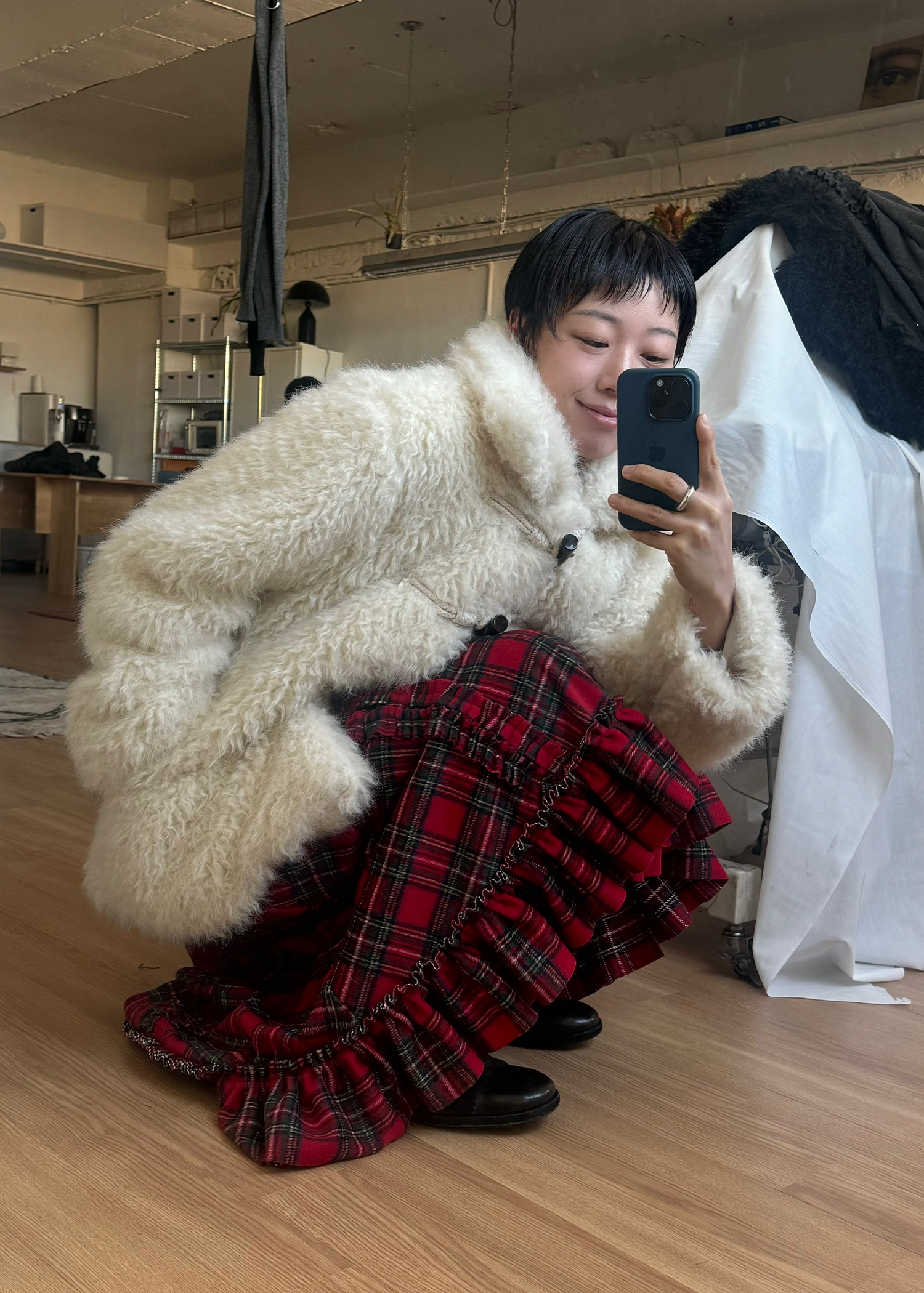 NIMBUS TOGGLE FUR COAT - IVORY - 감도 깊은 취향 셀렉트샵 29CM
