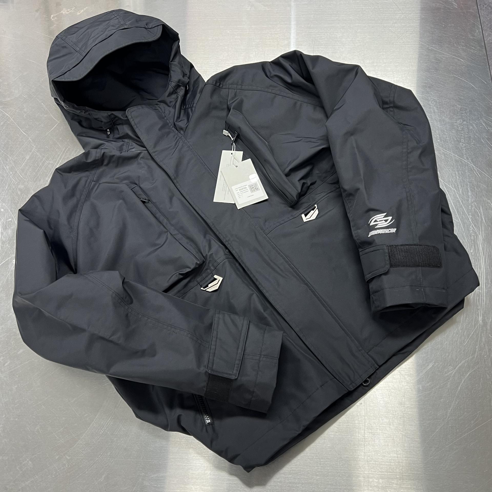 atmos x Undermycar collaboration clothing : Undermycar