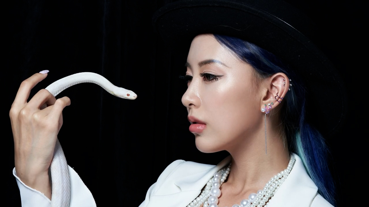 RYU'S PENNA 화보촬영과 메이킹영상 vol 2 : 꼬따꼬뜨플래닛