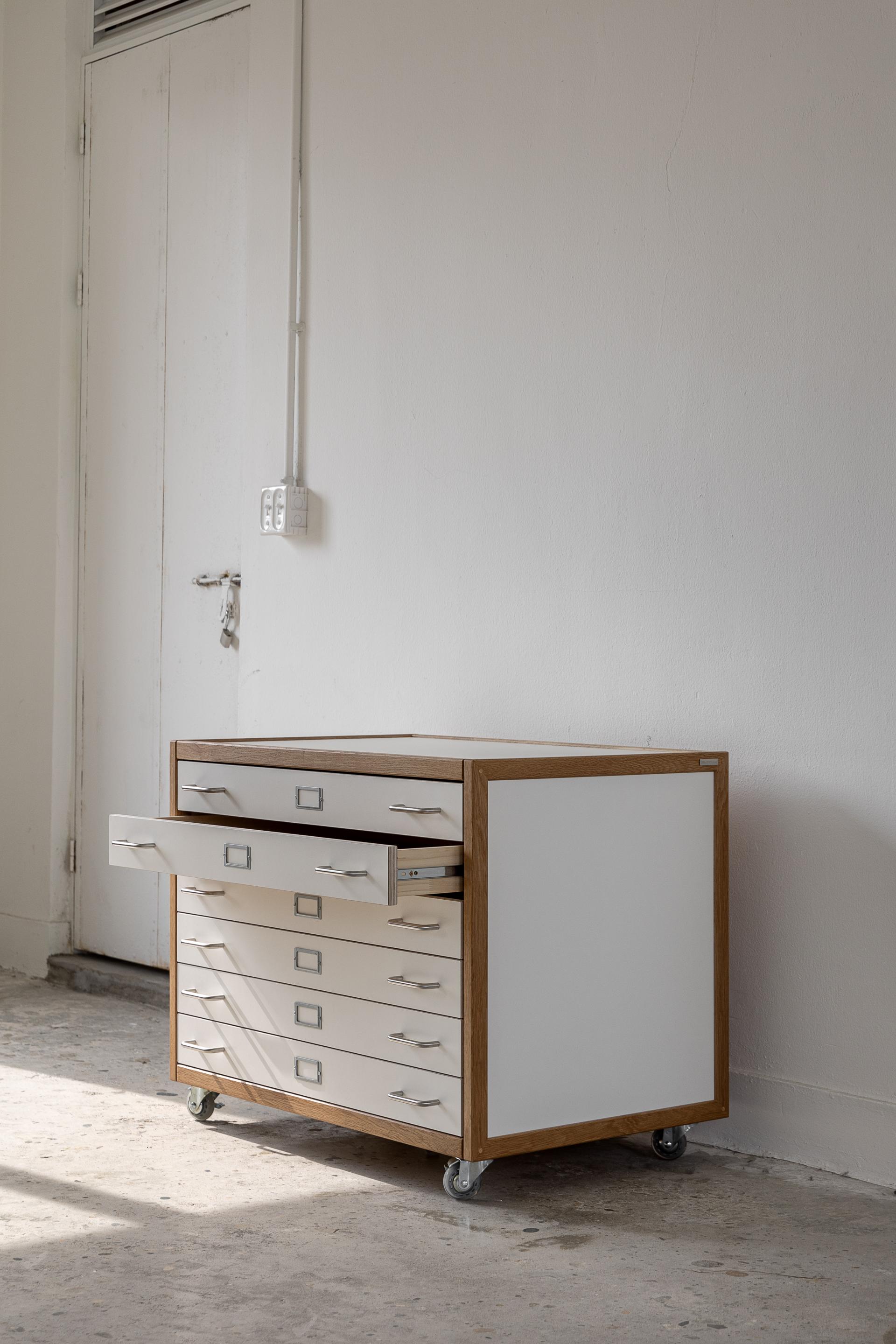 WHITE OAK FILE CABINET : BRWD 브라더우드