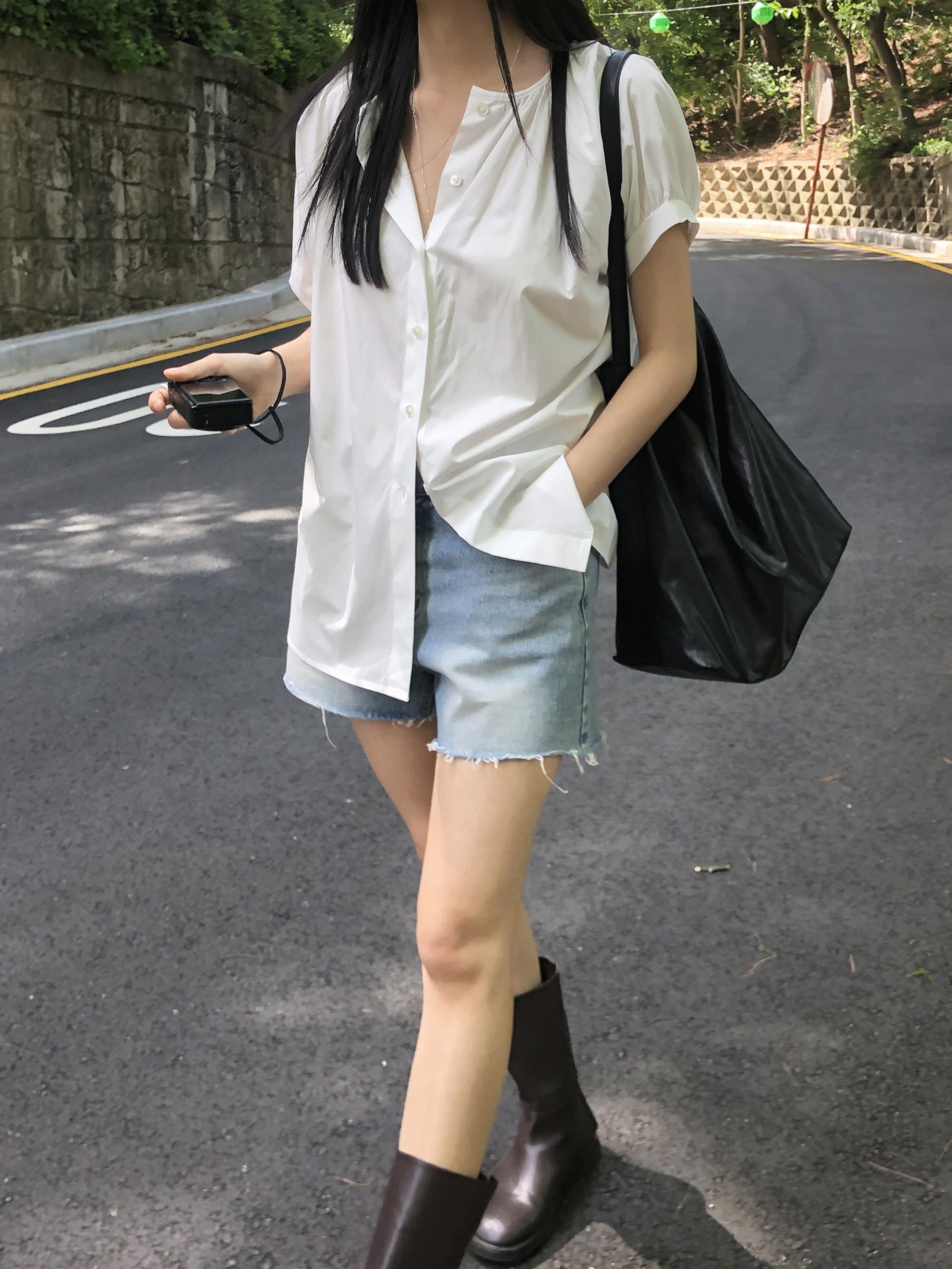 2-way button blouse : 씨유쑨