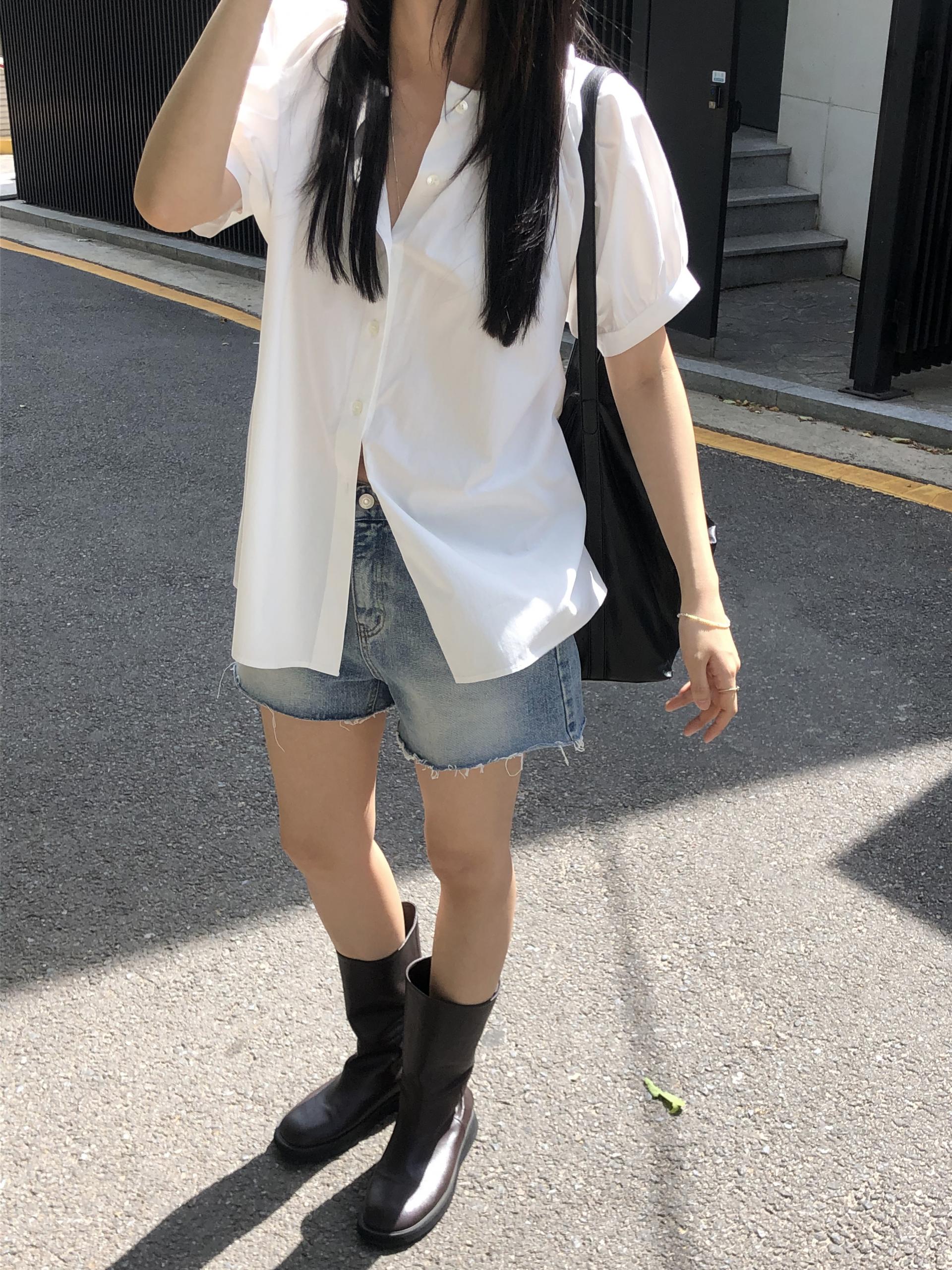 2-way button blouse : 씨유쑨