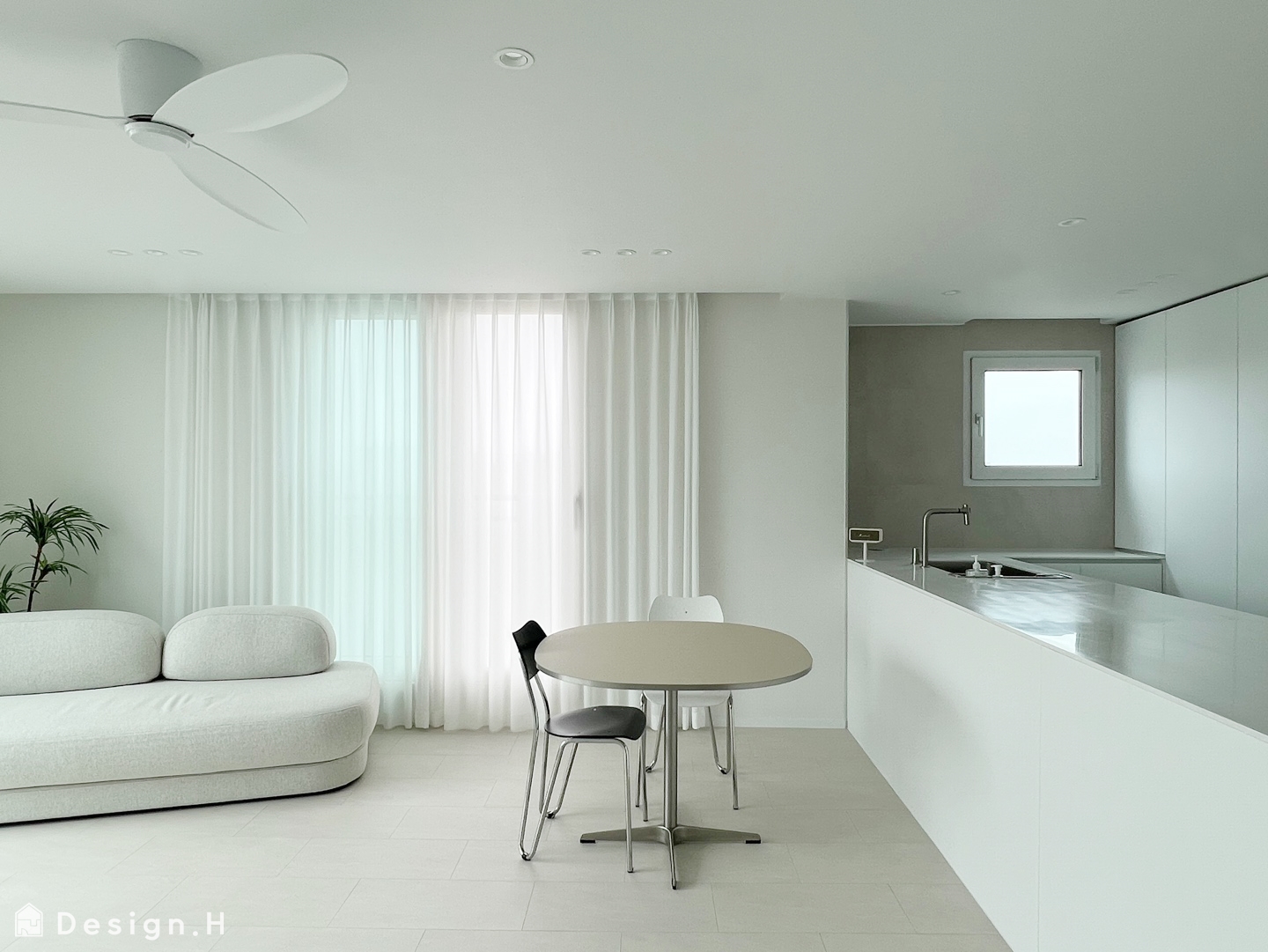 수원 래미안영통마크원 34PY : HOUSE